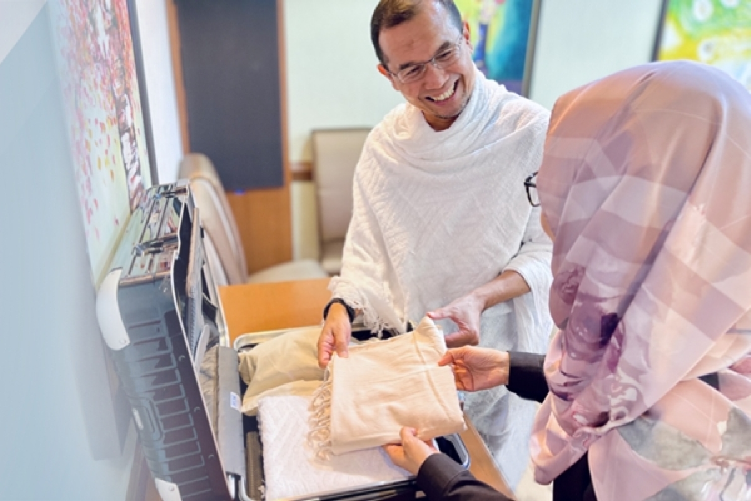 Umrah Essential Items | Amal by Malaysia Airlines